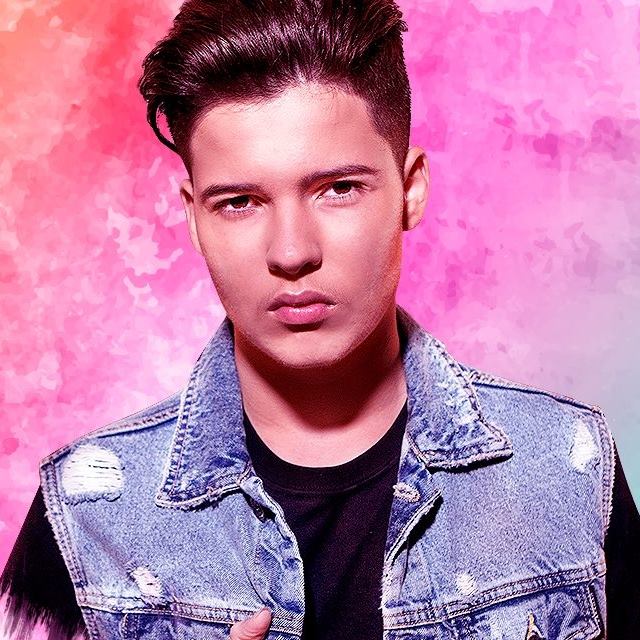 Rodrigo Júnior faz show de lançamento do seu DVD na Água Doce ...