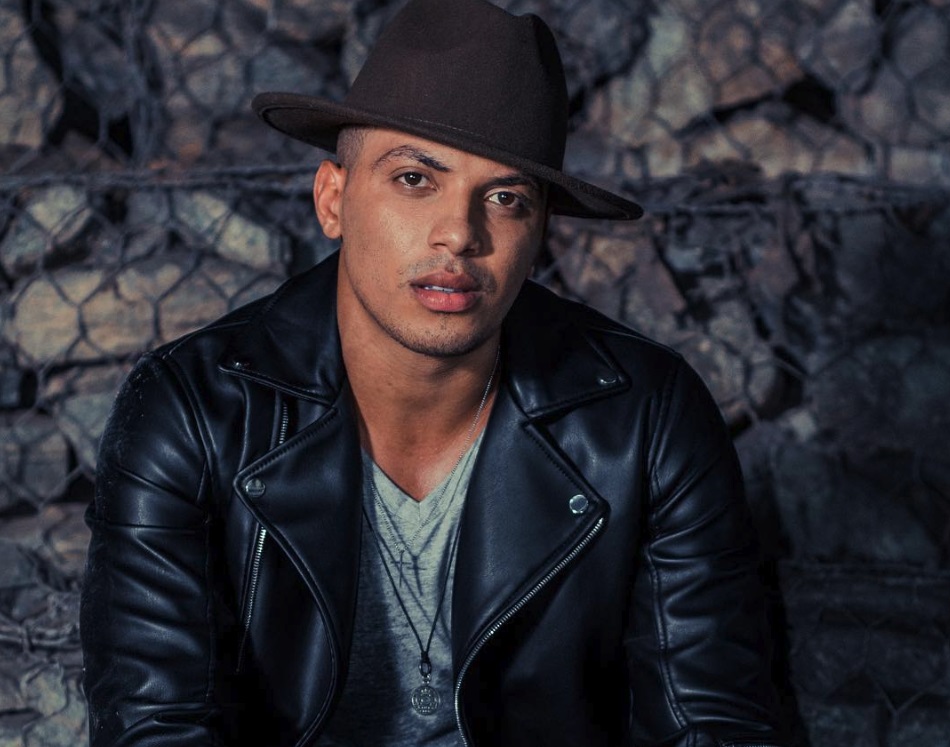 Jeferson Cunha fala de amor com sua música longe dos clichês e ...