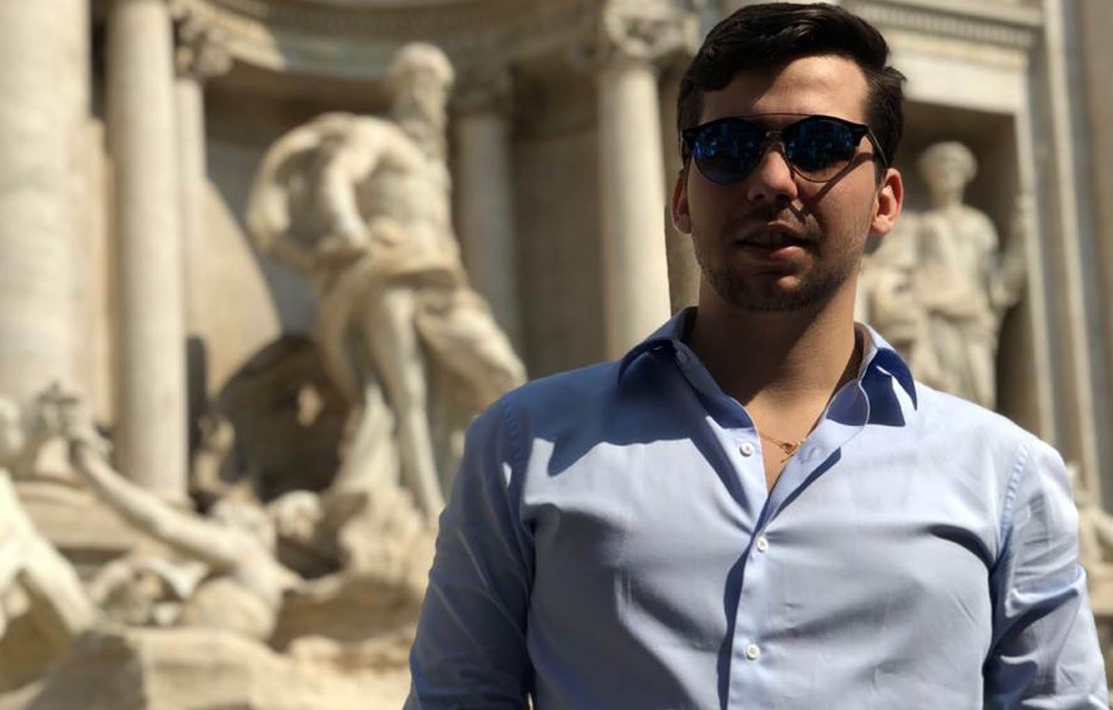 Empresário Pedro Ros completa 24 anos na Itália - Cartão de Visita News