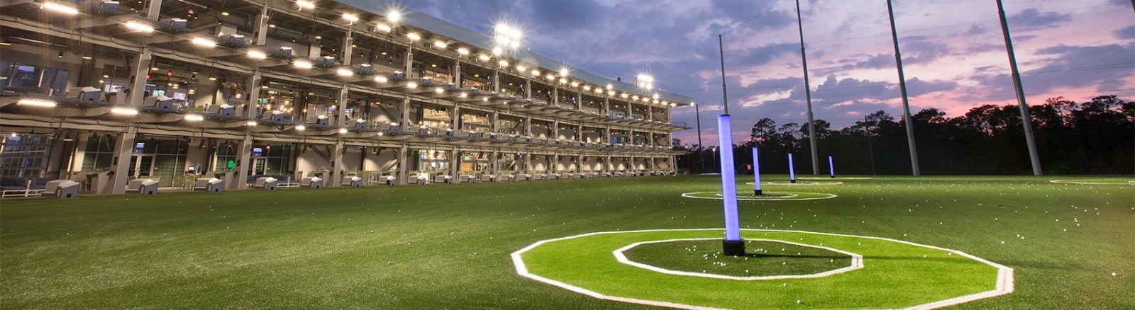 Drive Shack - golf por diversão - Cartão de Visita News