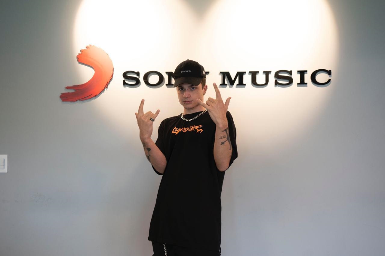 Konai é a nova aposta do Rap que assina com Sony Music - Cartão de ...