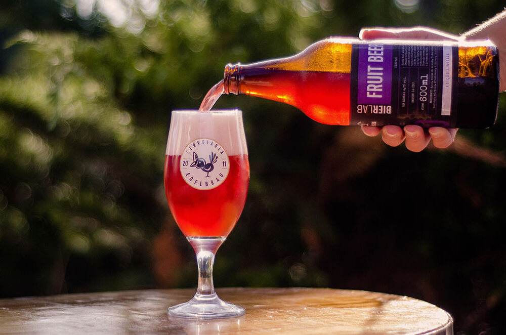 Fruit Beer: a cerveja de frutas vermelhas e hibiscos da Cervejaria ...