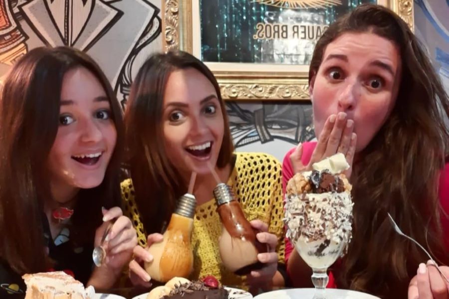Larissa Martirani, Karol Jordão e Sarah Bess inovam nas redes sociais ...