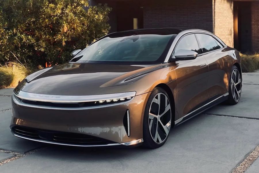 Lucid Air: sedã elétrico de 1.126 cv e painel 5K estreia ideia de pós ...