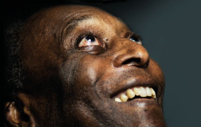 Biografia mostra faceta emocionante de Edson, o homem simples por trás ...