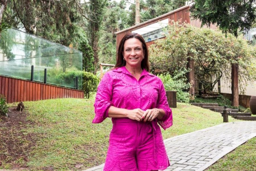 Claudia Tenorio reune sua adorável família em Campos do Jordão, no ...