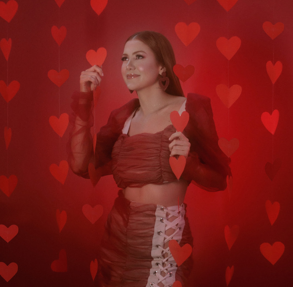 Destaque da música nordestina, Sofia Gayoso lança visualizer de “Muitos ...