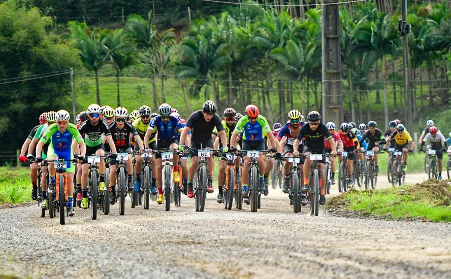 4º TBT Day Festival: prova de mountain bike agita Tijucas - Cartão de ...