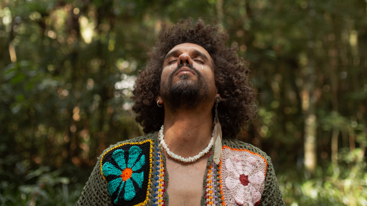 Novo EP do pernambucano Leon Adan celebra os 18 anos de trajetória do ...