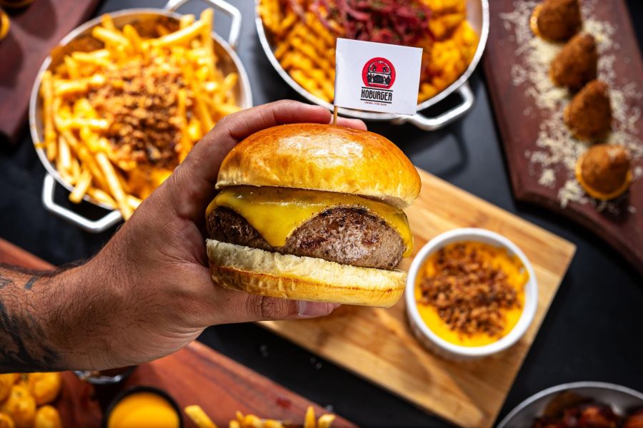 Koburger celebra Dia do Hambúrguer com semana especial de ofertas em ...