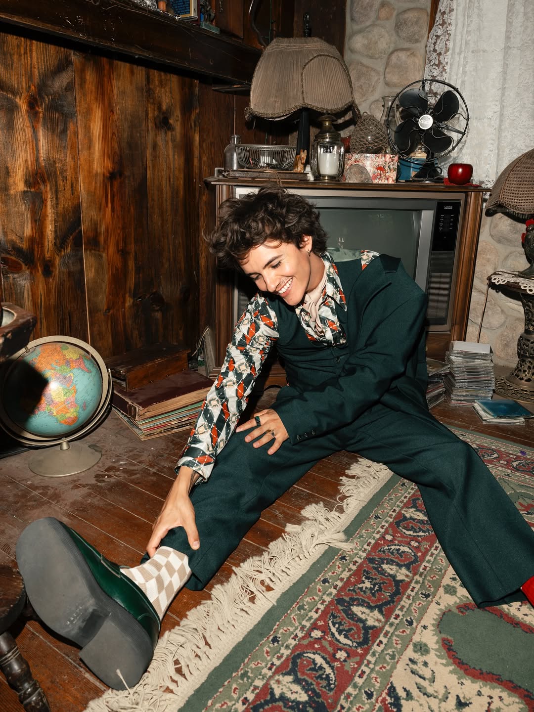 Cantor Noah Urrea, ex-integrante do Now United, lança carreira solo com ...
