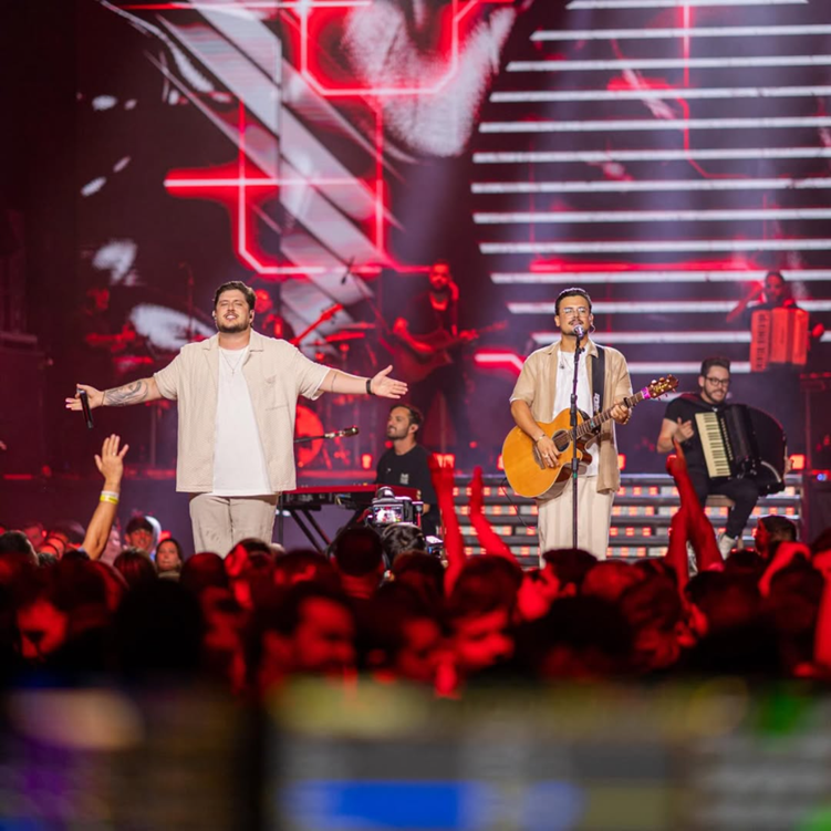 Breno & Bernardo vivem noite histórica e comemoram novo capítulo da ...
